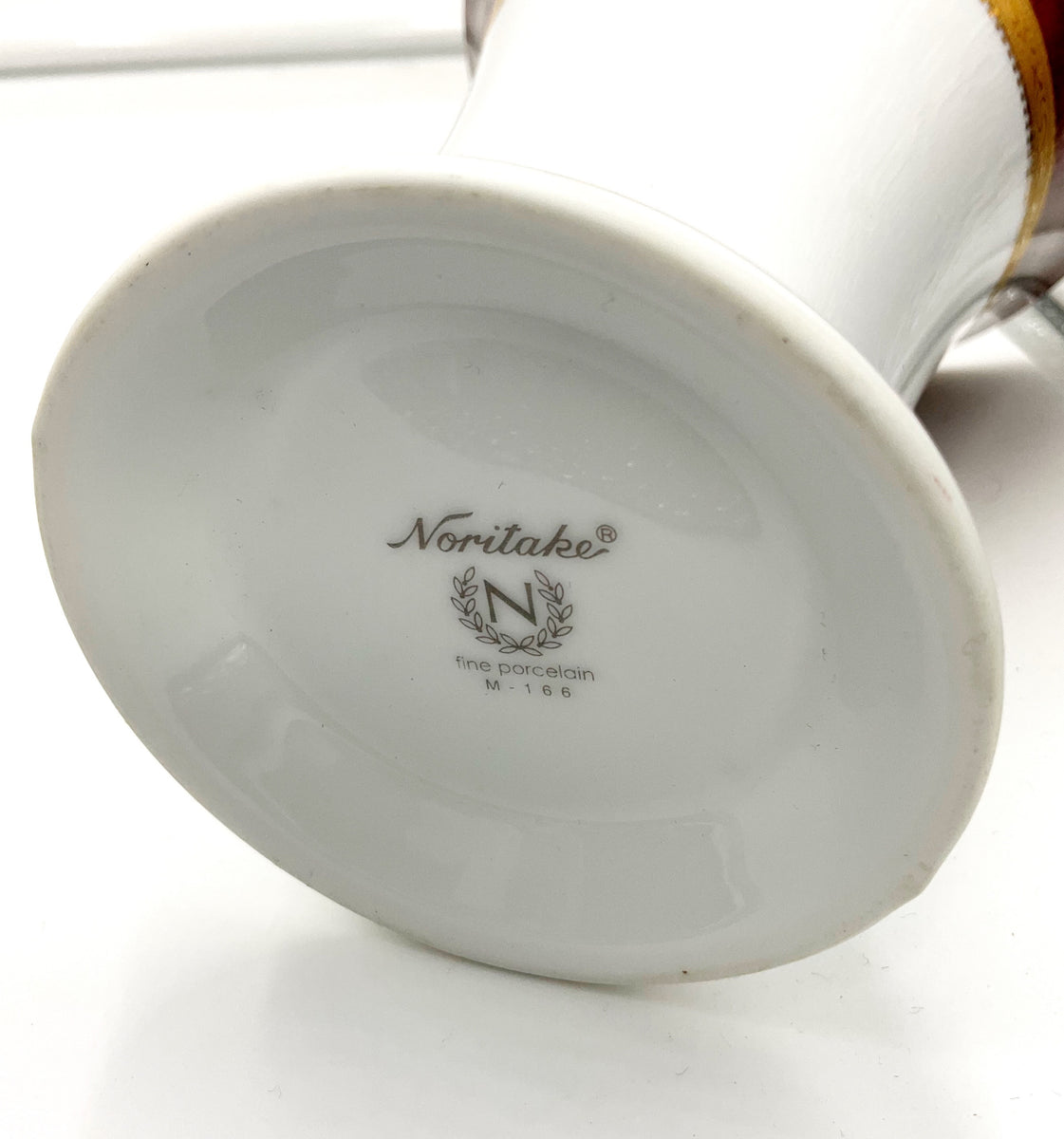 Noritake Vase – Queen Bee Creations Home